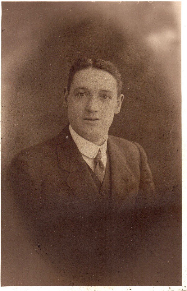 Charles Henry Hunt. Coldharbour Soldier. WW1