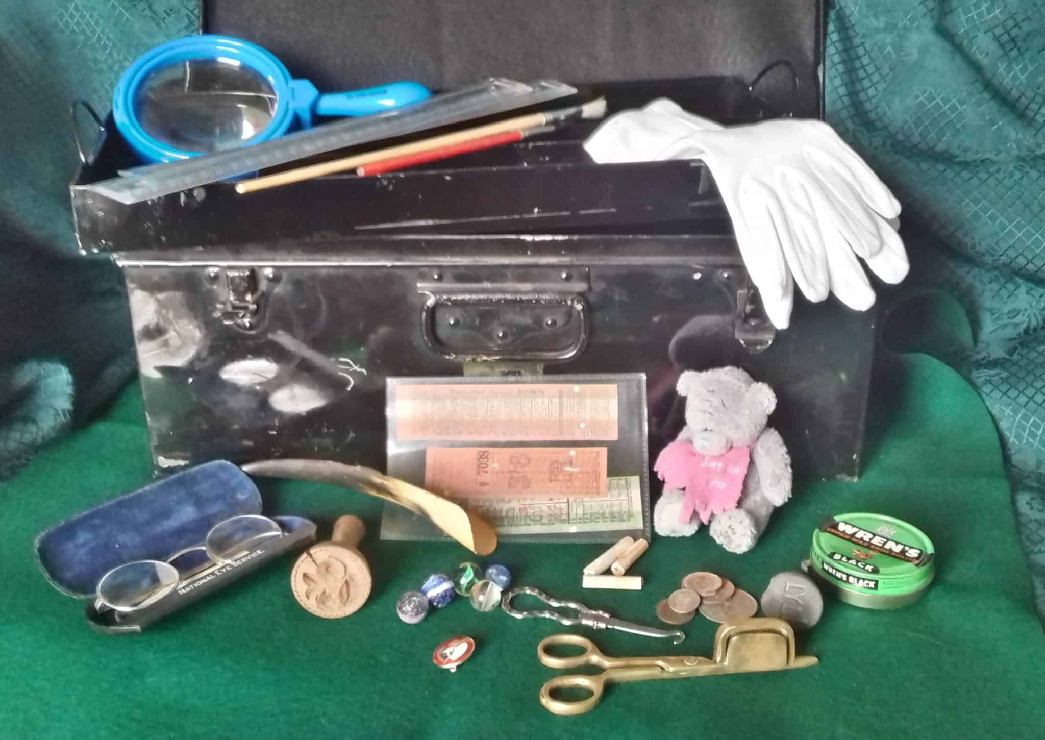 Archaeology : Evidence Loan Box - Dorking Museum & Heritage Centre